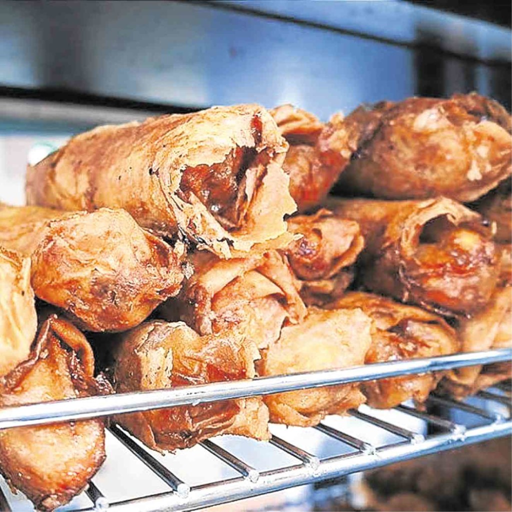Filipino favorite Turon rings cash registers of SM Markets | Inquirer ...