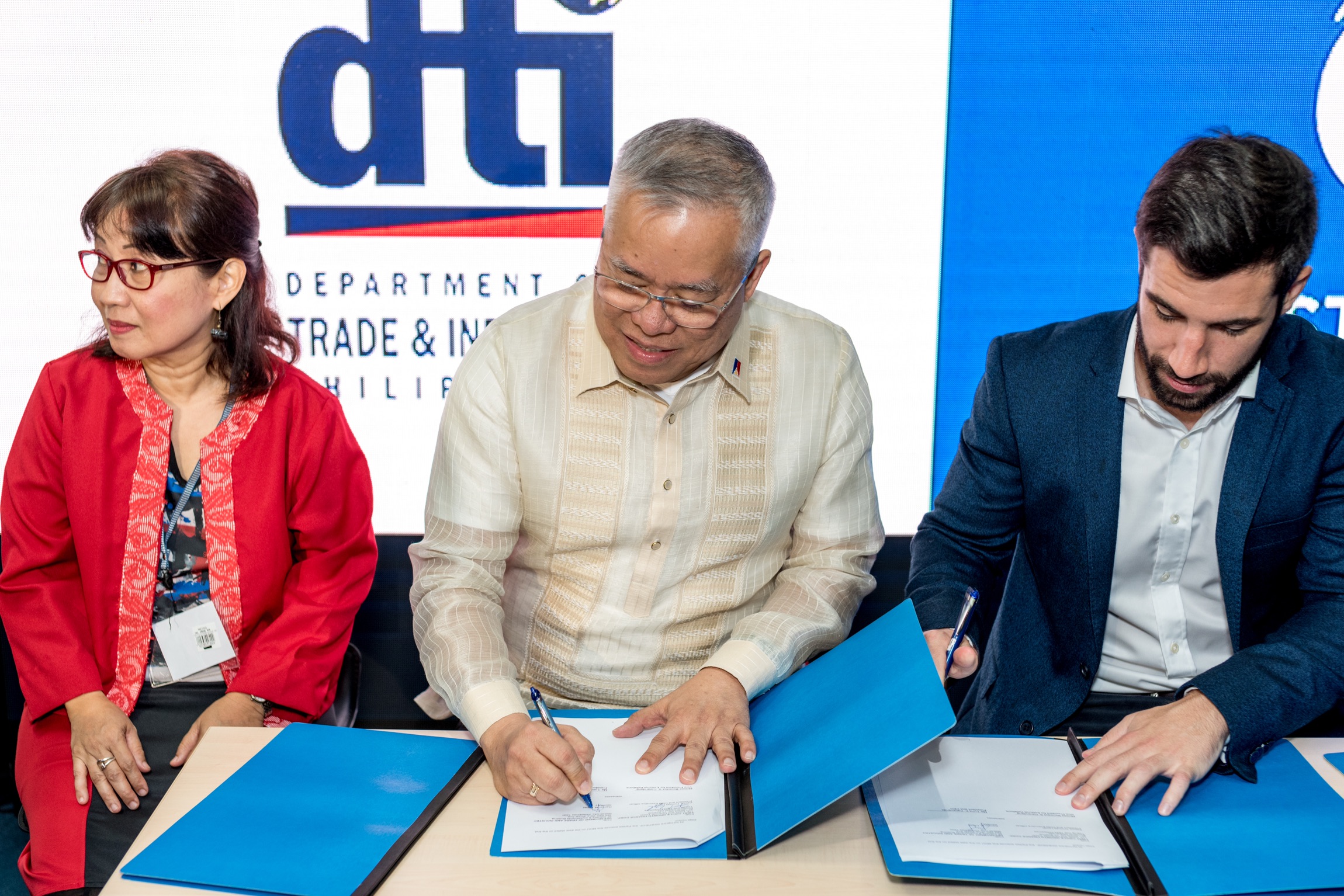 Fintech firm taps DTI to address MSME funding needs | Inquirer Business