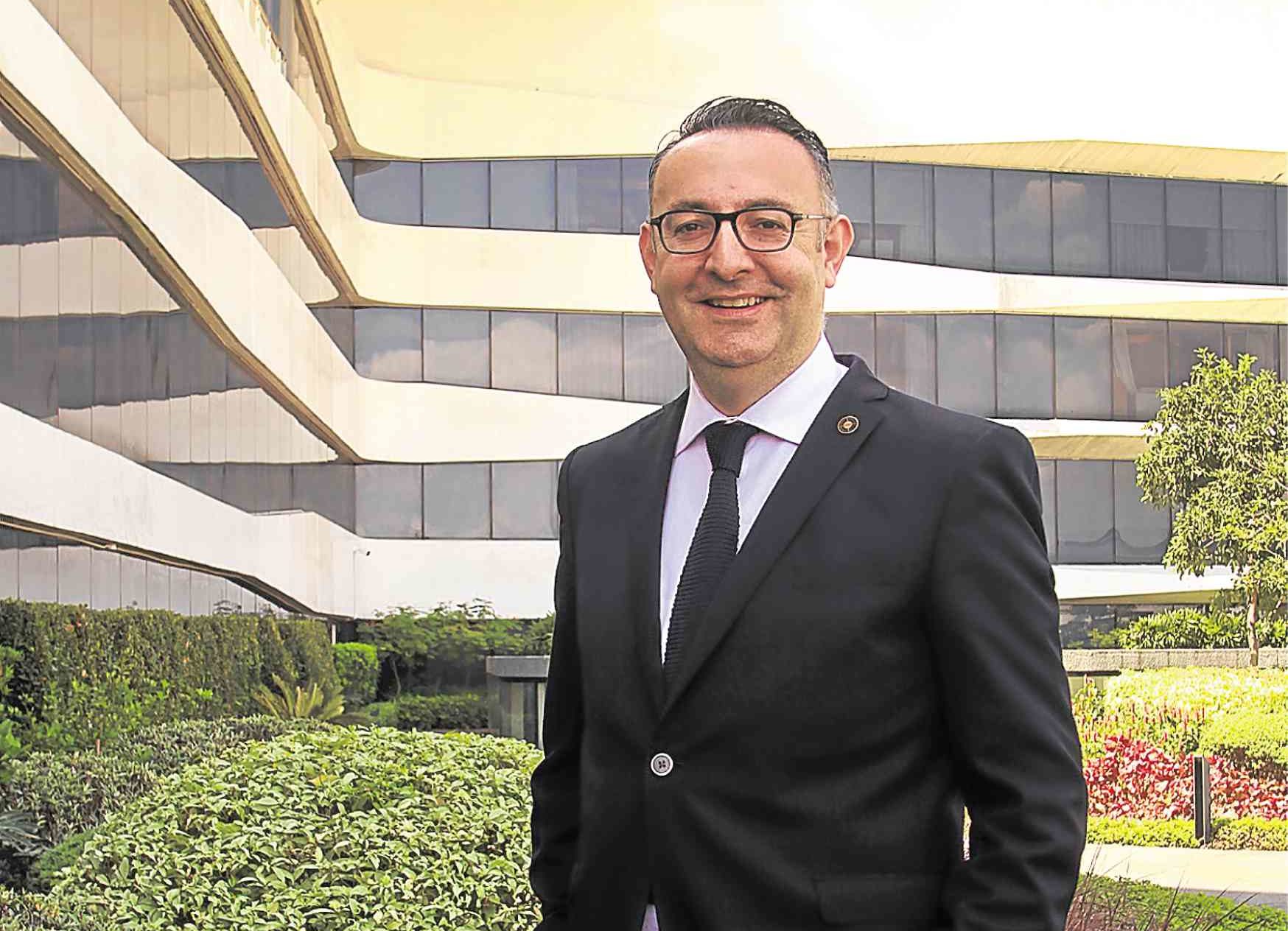 ‘Green-minded’ congregate in this posh hotel | Inquirer Business