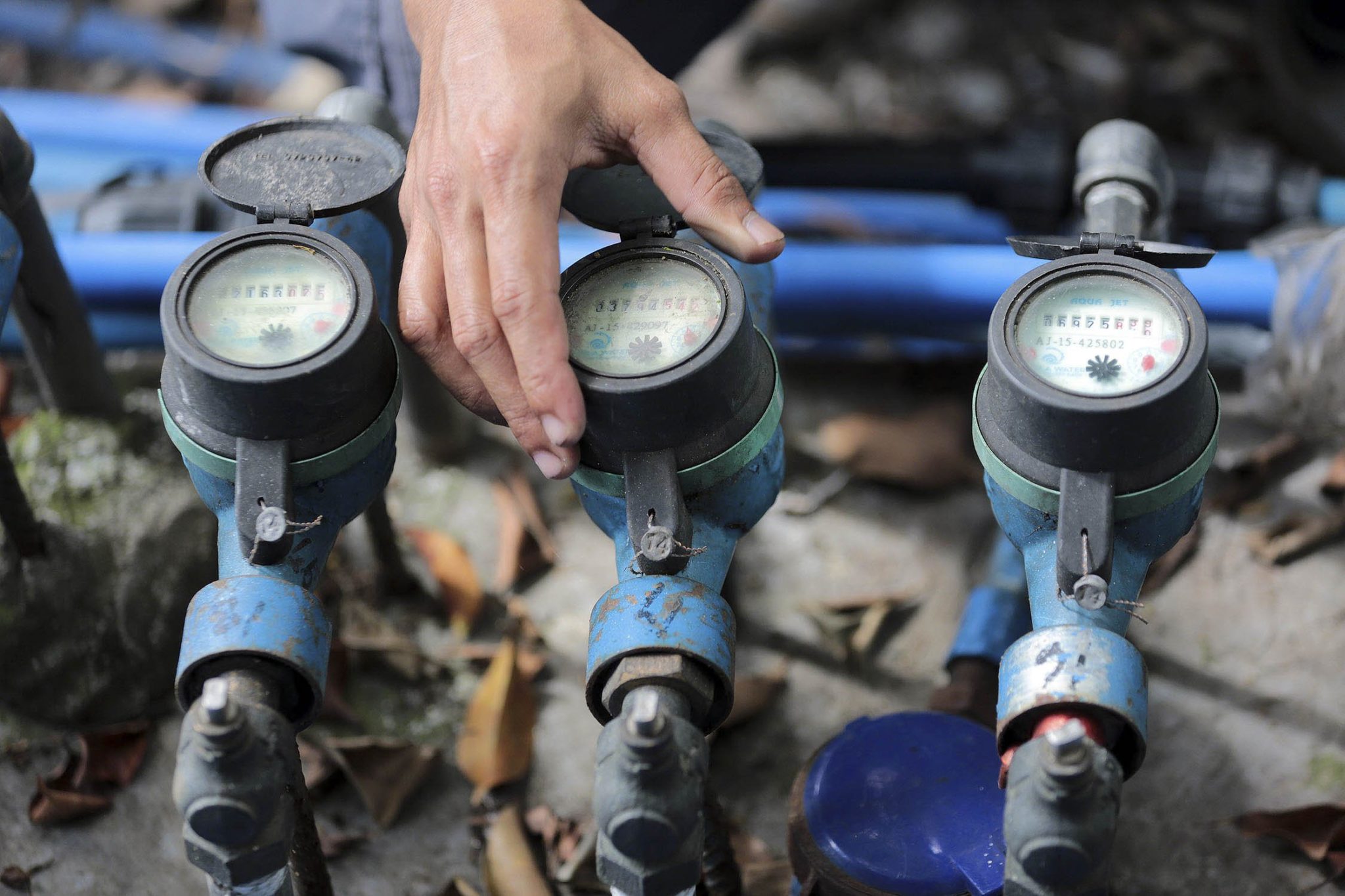 Manila Water cuts rates; Maynilad to increase theirs