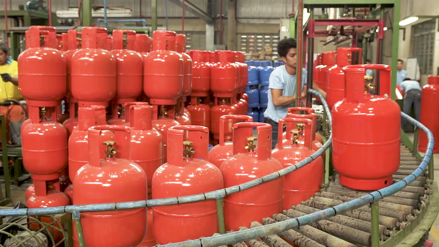 New Year, Cleaner Kitchen! Maintain your cooking haven safe and ...