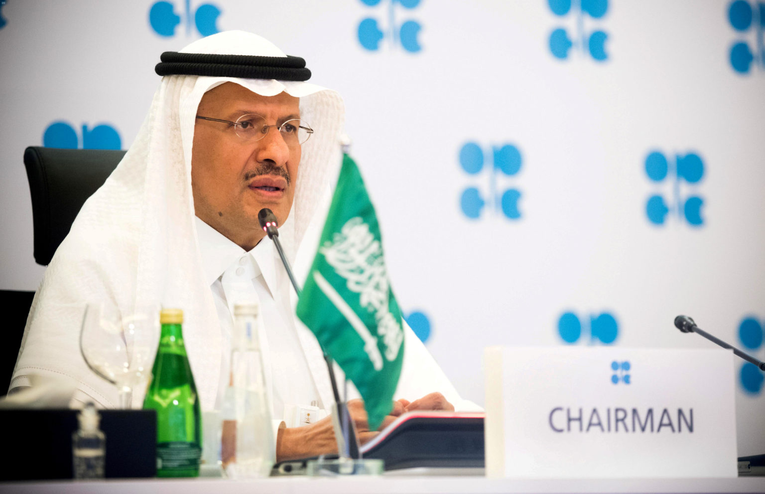 Saudi Arabia pushes back on UAE opposition to OPEC+ deal | Inquirer ...