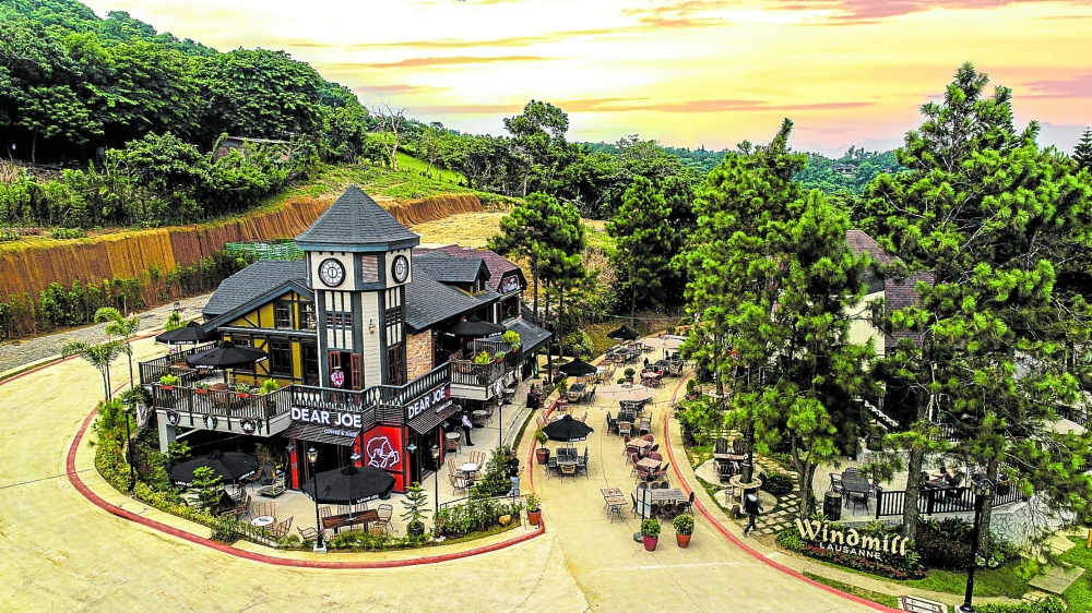 Romancing sunsets amid nature's glory at Crosswinds Tagaytay