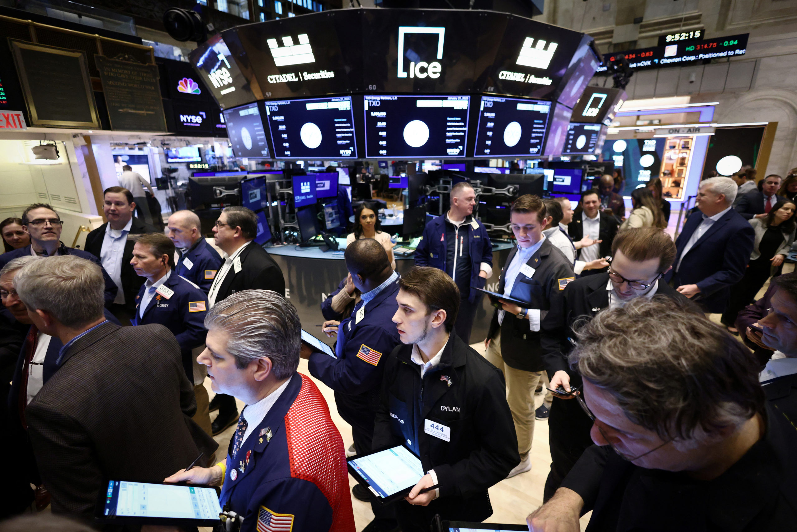 Nasdaq outperforms as investors cheer Microsoft, Dow transports sink ...
