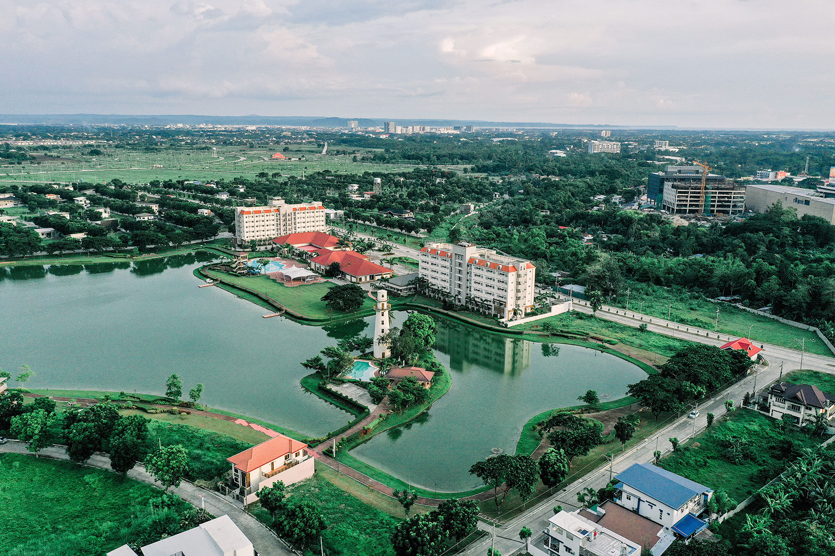 Pioneering developer Sta. Lucia Land continues to fuel the fringe