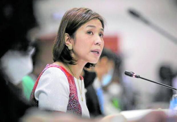 Compensation package for state workers under review | Inquirer Business