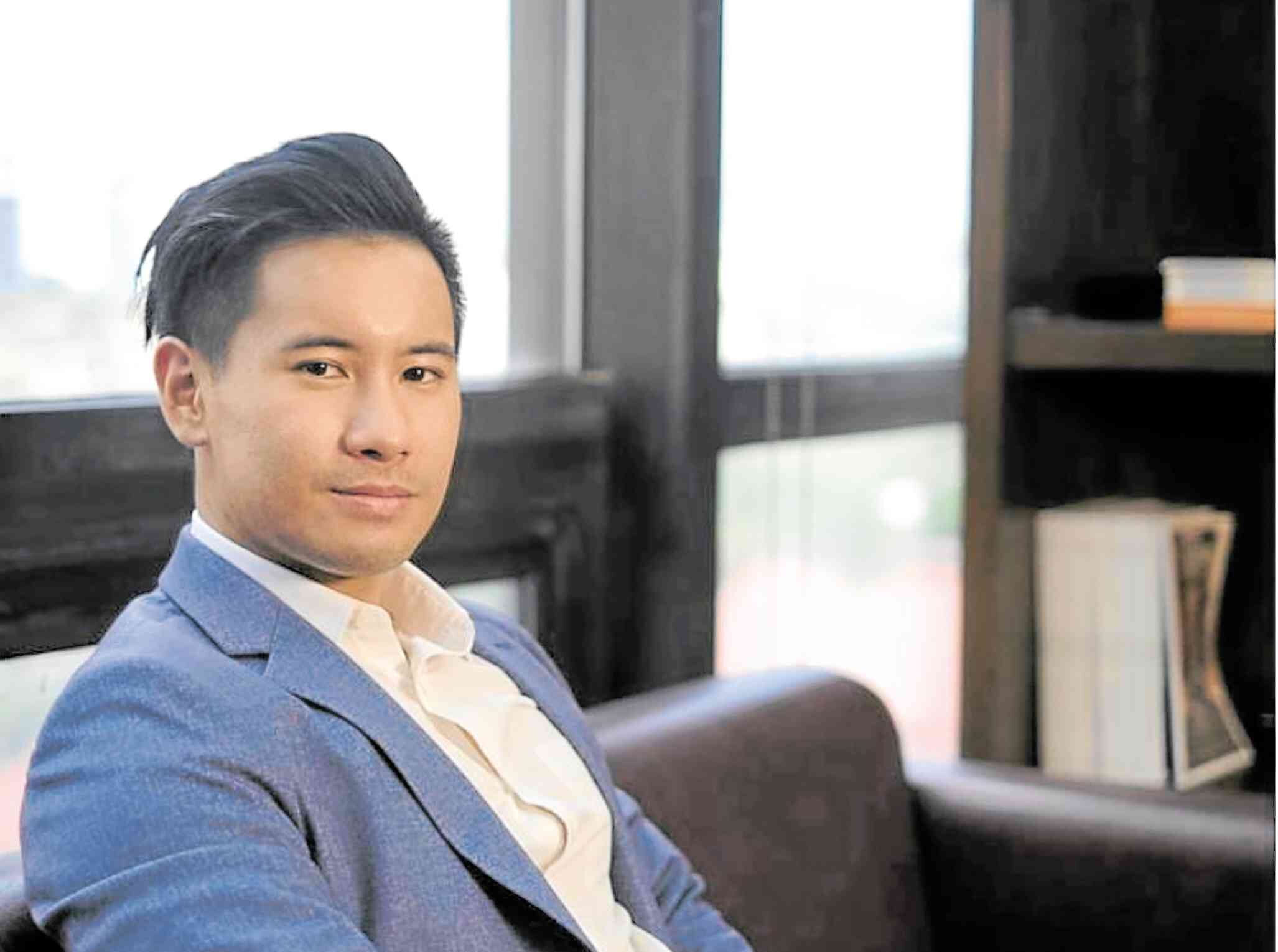 Lucio Tan’s grandson succeeds tycoon as PAL Holdings prexy | Inquirer ...
