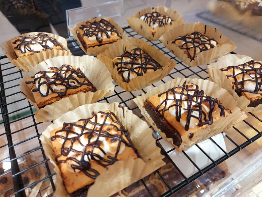 SM StartUp Market launches 2nd batch of MSMEs in SM City Fairview ...