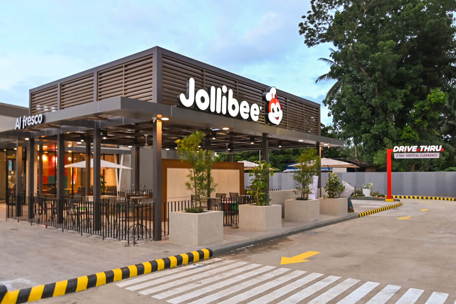 1,200 and counting: Jollibee continues to share joy with the widest ...