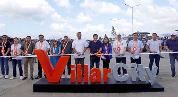 Villar lays foundation to build Metro’s new center of gravity ...