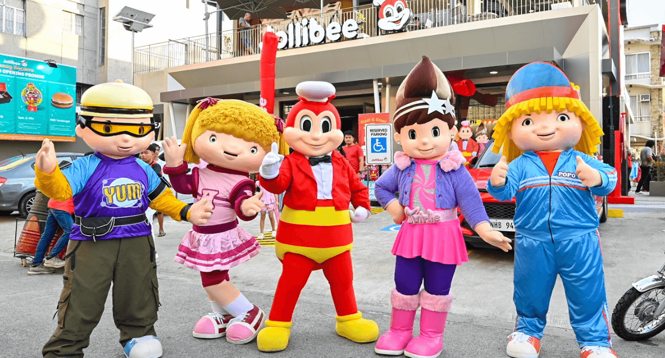 Jollibee Mascot And Friends
