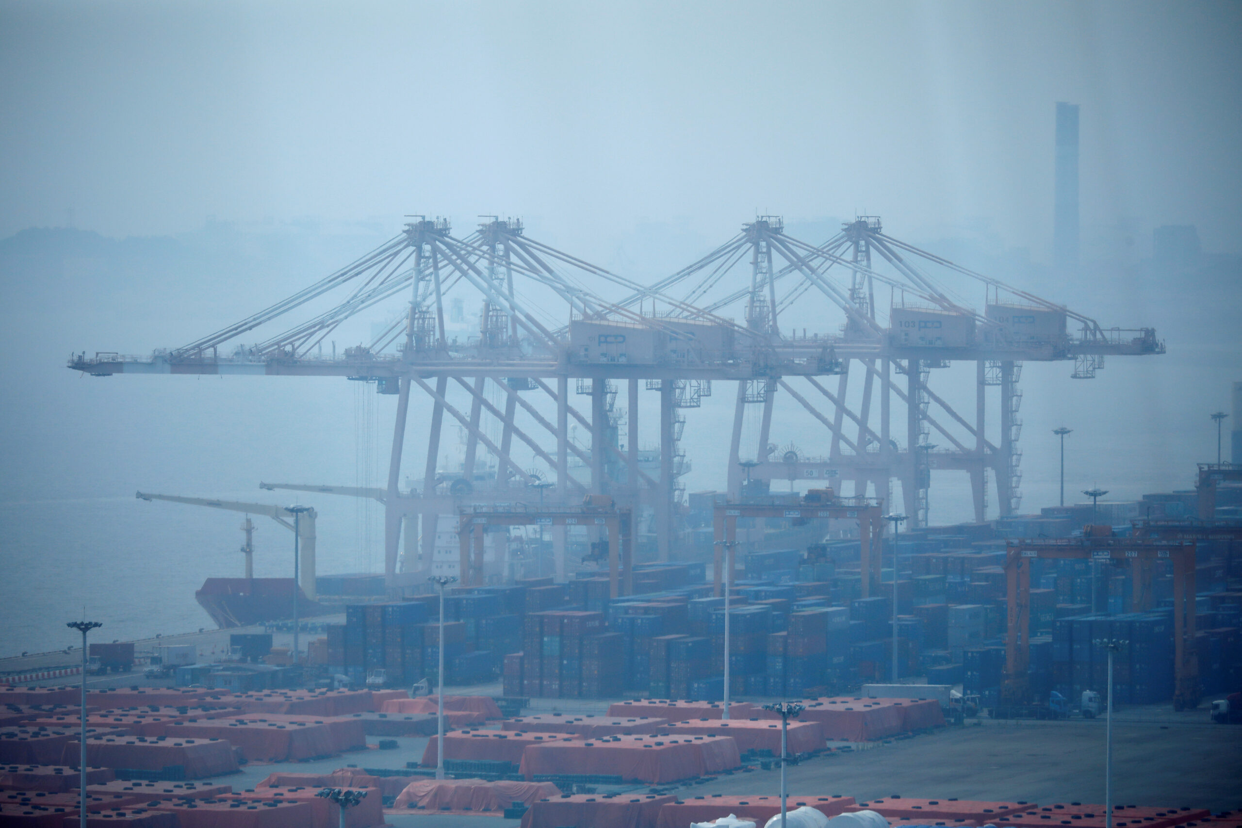 South Korea exports fall less than expected in August | Inquirer Business