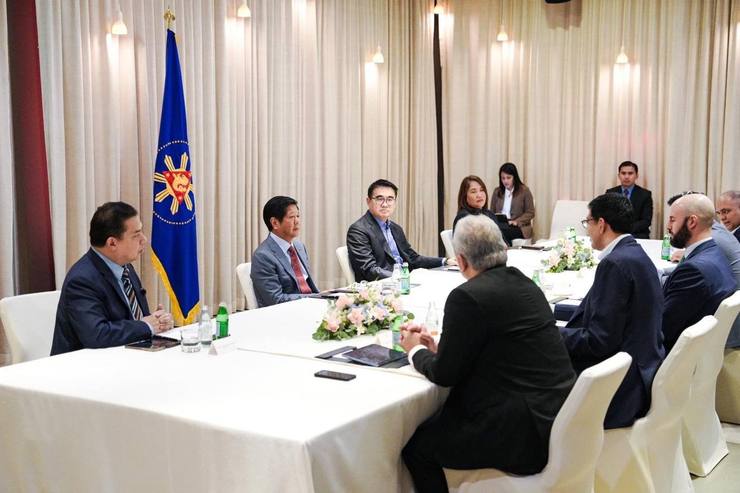 Malaysian retail group eyes PH for duty-free airport shops | Inquirer ...