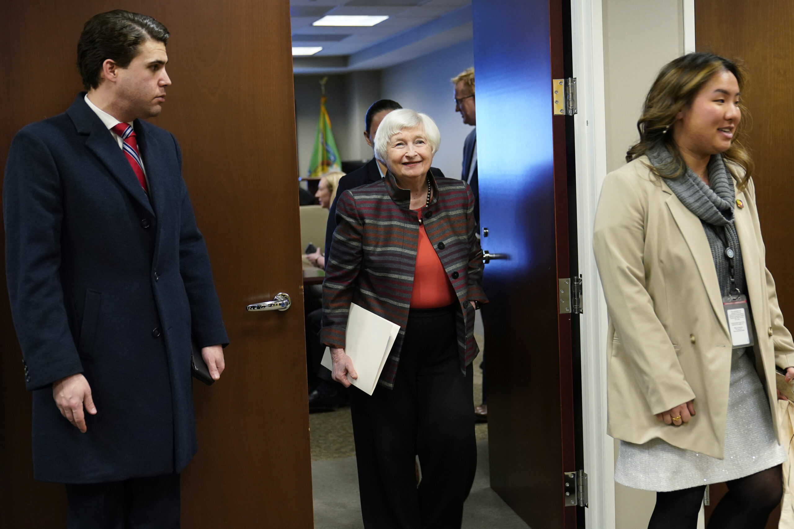 Yellen says100,000 firms join business database | Inquirer Business