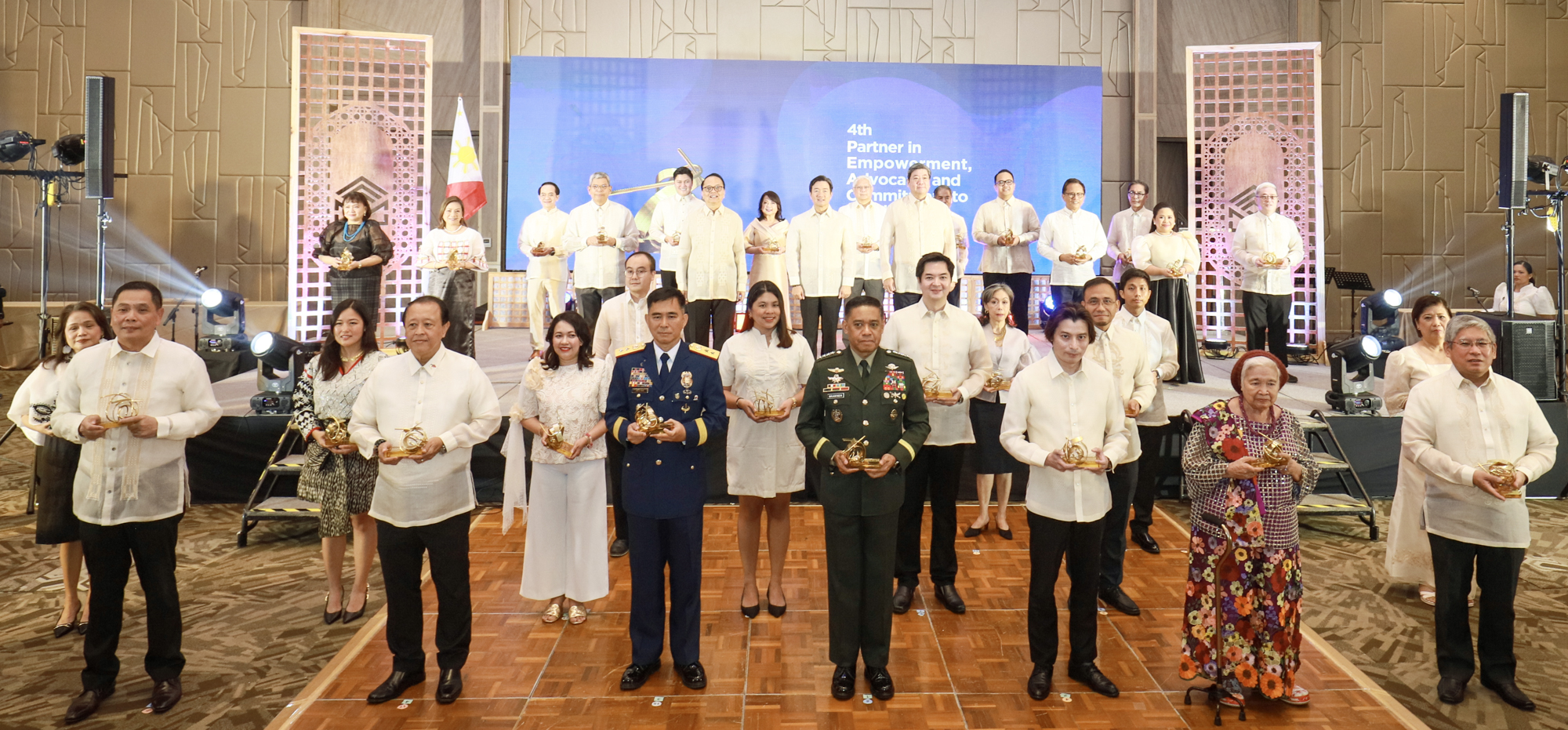 Kinikilala ng MBFI ang mga natatanging Pilipino, mga kasosyo ...