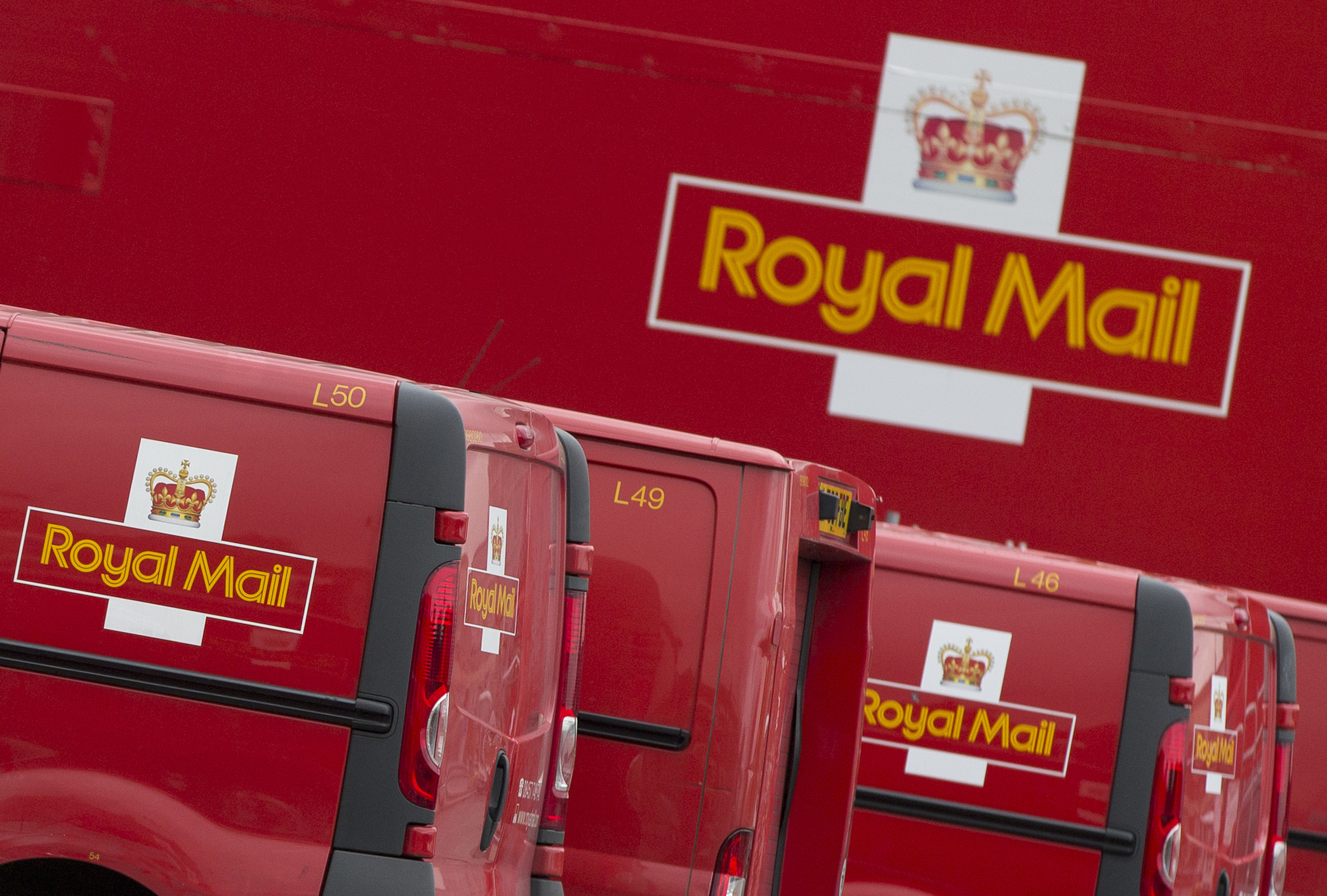 Royal Mail owner accepts takeover offer from Czech billionaire