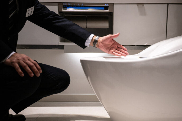 Japan's high-tech toilets go global