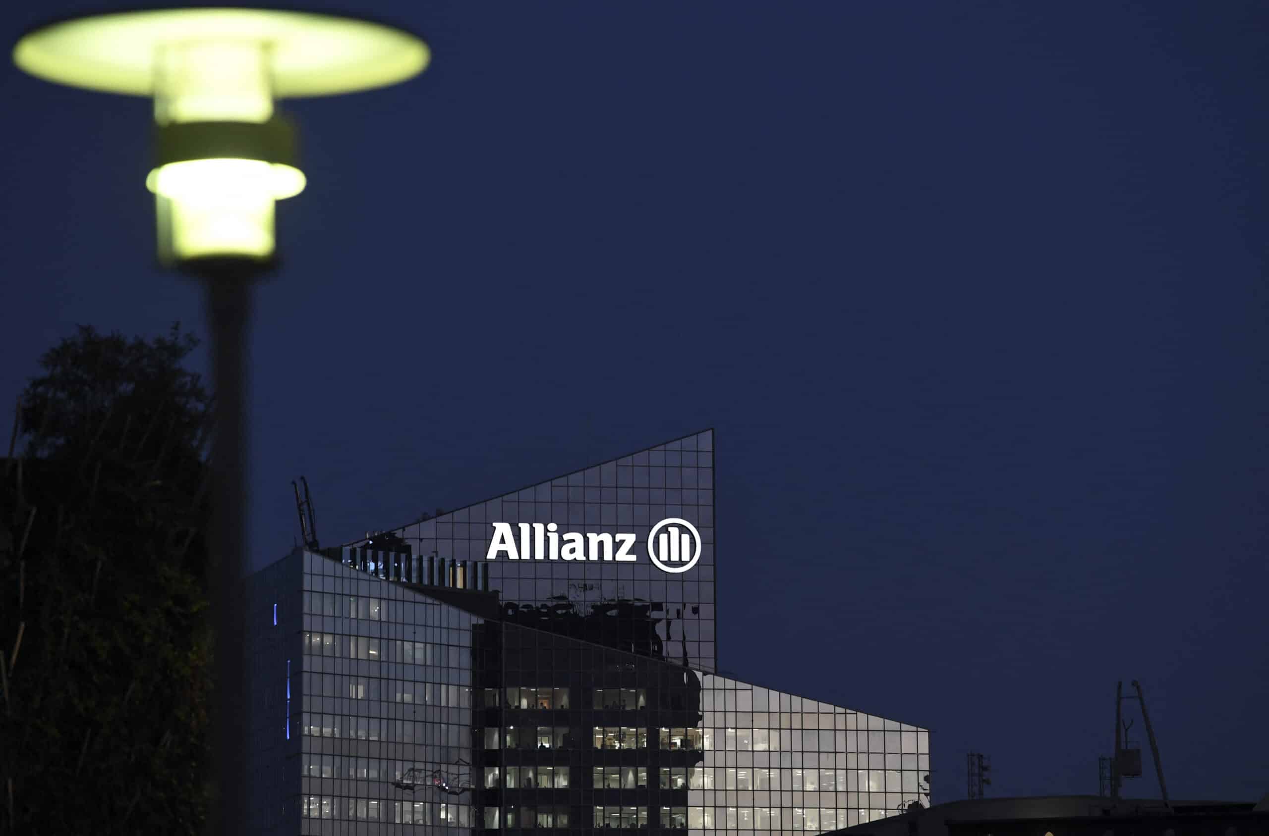 Allianz to buy majority stake in Singapore insurer