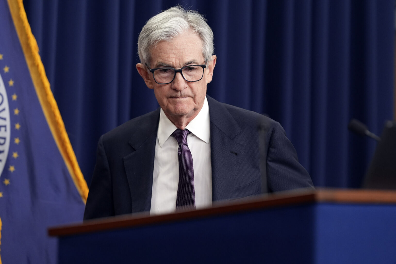 Central bank chiefs voice 'full solidarity' with US Fed, Powell