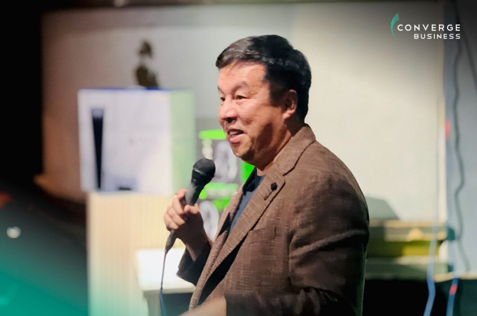 Converge founder to submit new air navigation proposal