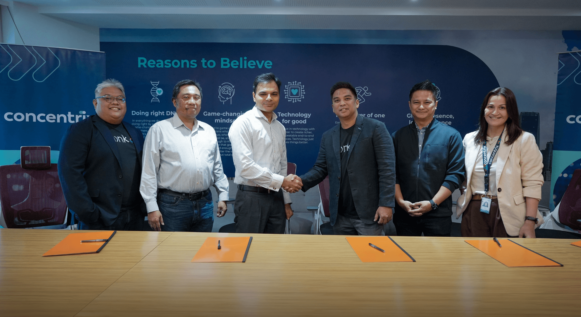 Concentrix acquires BlinkCX in the Philippines