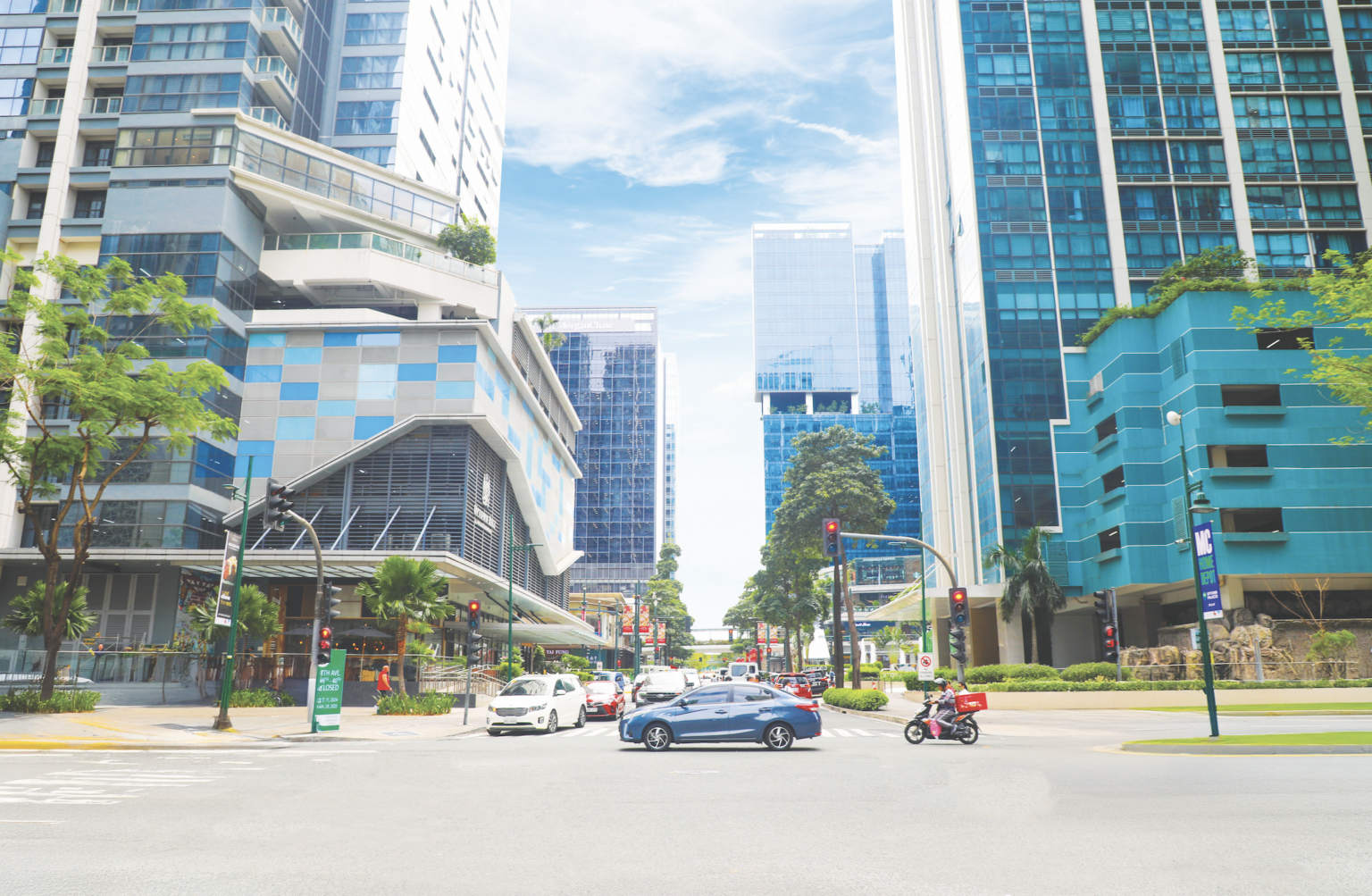 Big U.S. firms, first in PH brands dominate Uptown BGC | Inquirer Business