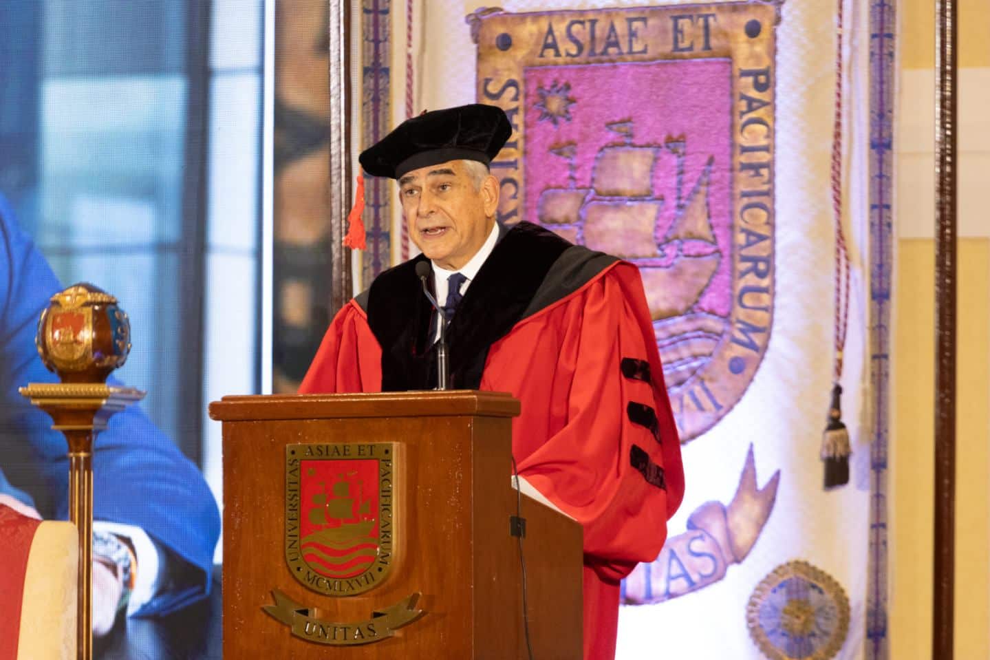 Zobel de Ayala to UA&P graduates: ‘Choose the difficult’