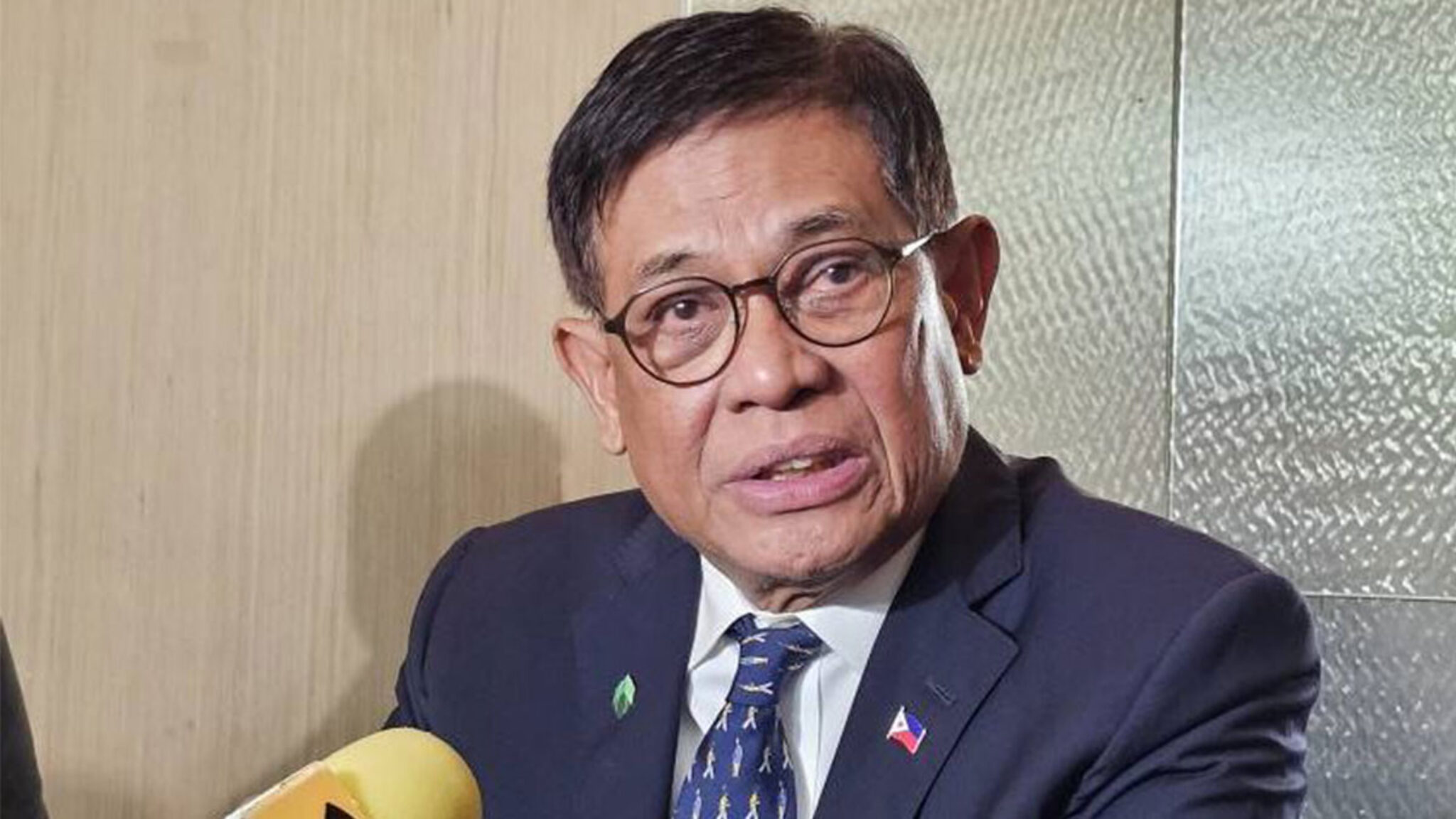 SEC chair apologizes for citing 'fictitious' report