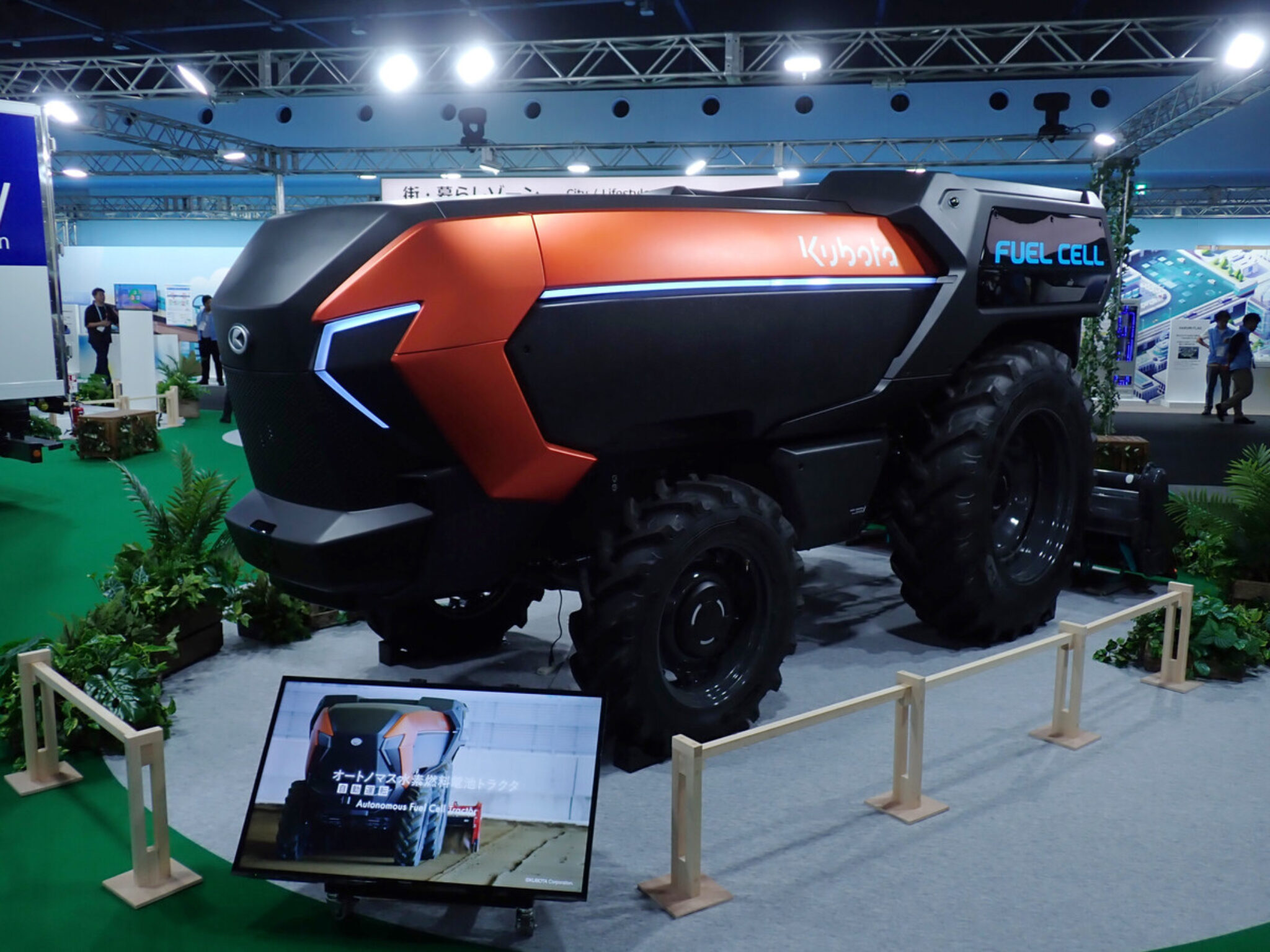 Kubota unveils unmanned fuel-cell farm tractor | Inquirer Business