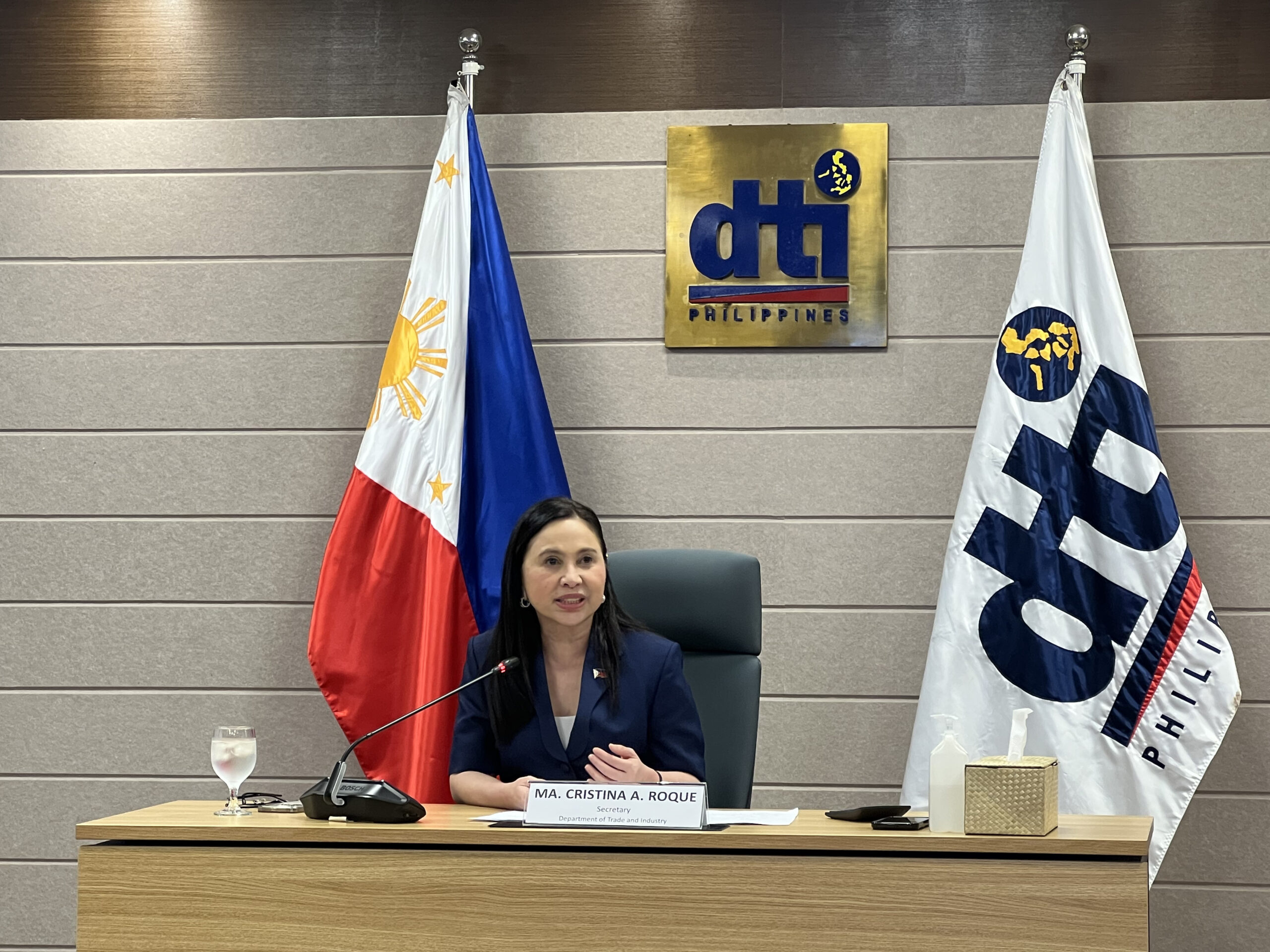 P500 'noche buena' enough for family of 4, DTI insists