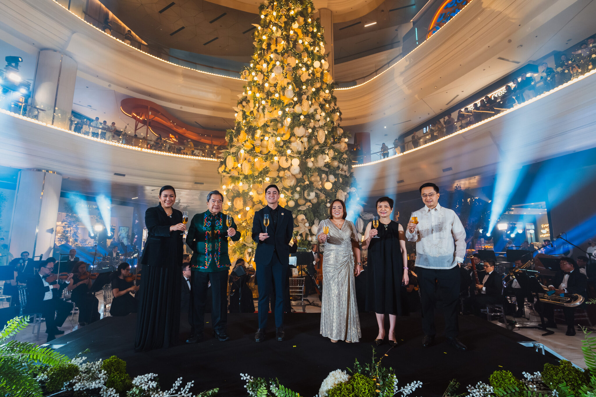 Robinsons Land’s Opus unveils ‘A Christmas Masterpiece’: A celebration ...