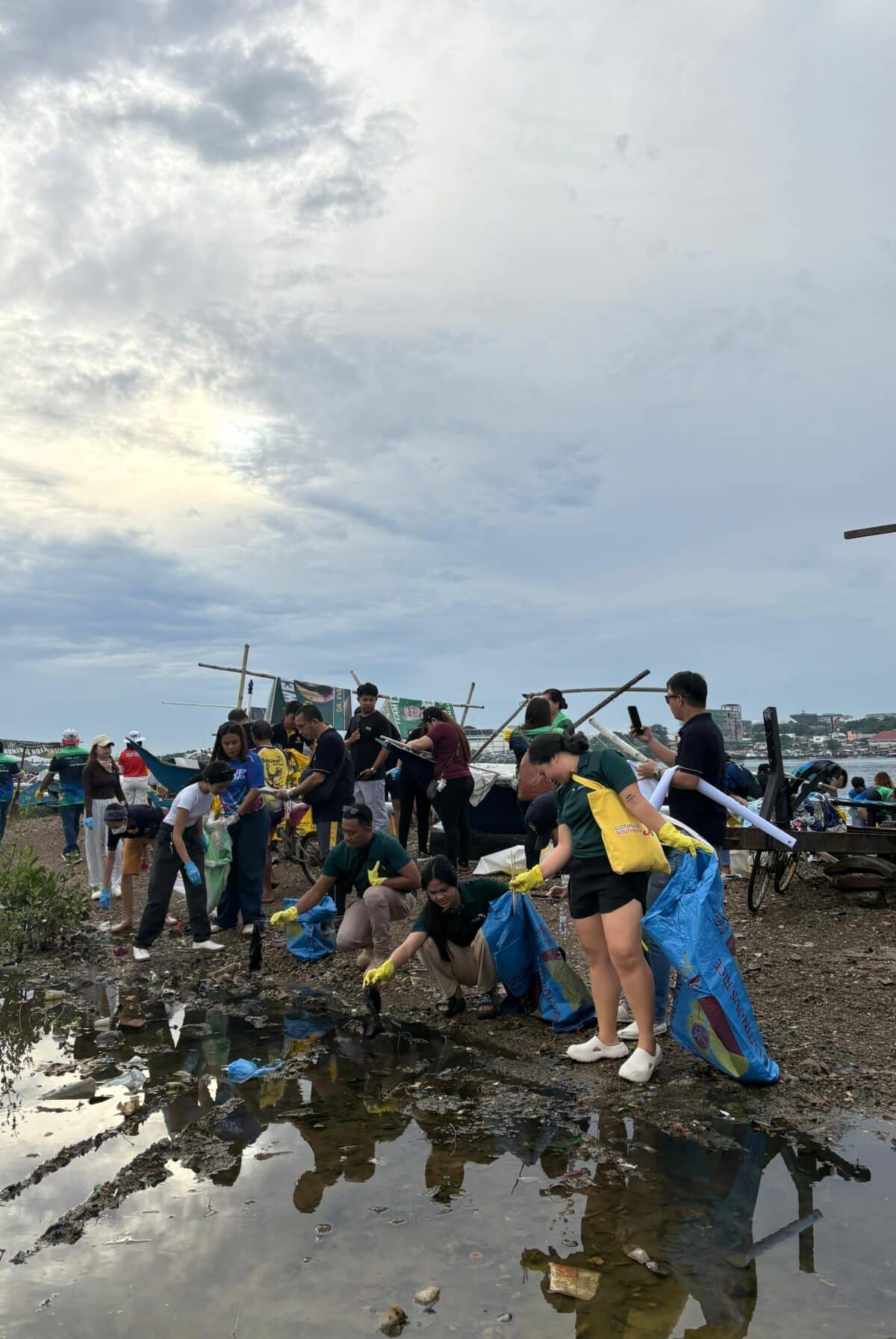 Gothong Southern wins ACES Awards 2025 for responsible SMEs in Asia ...