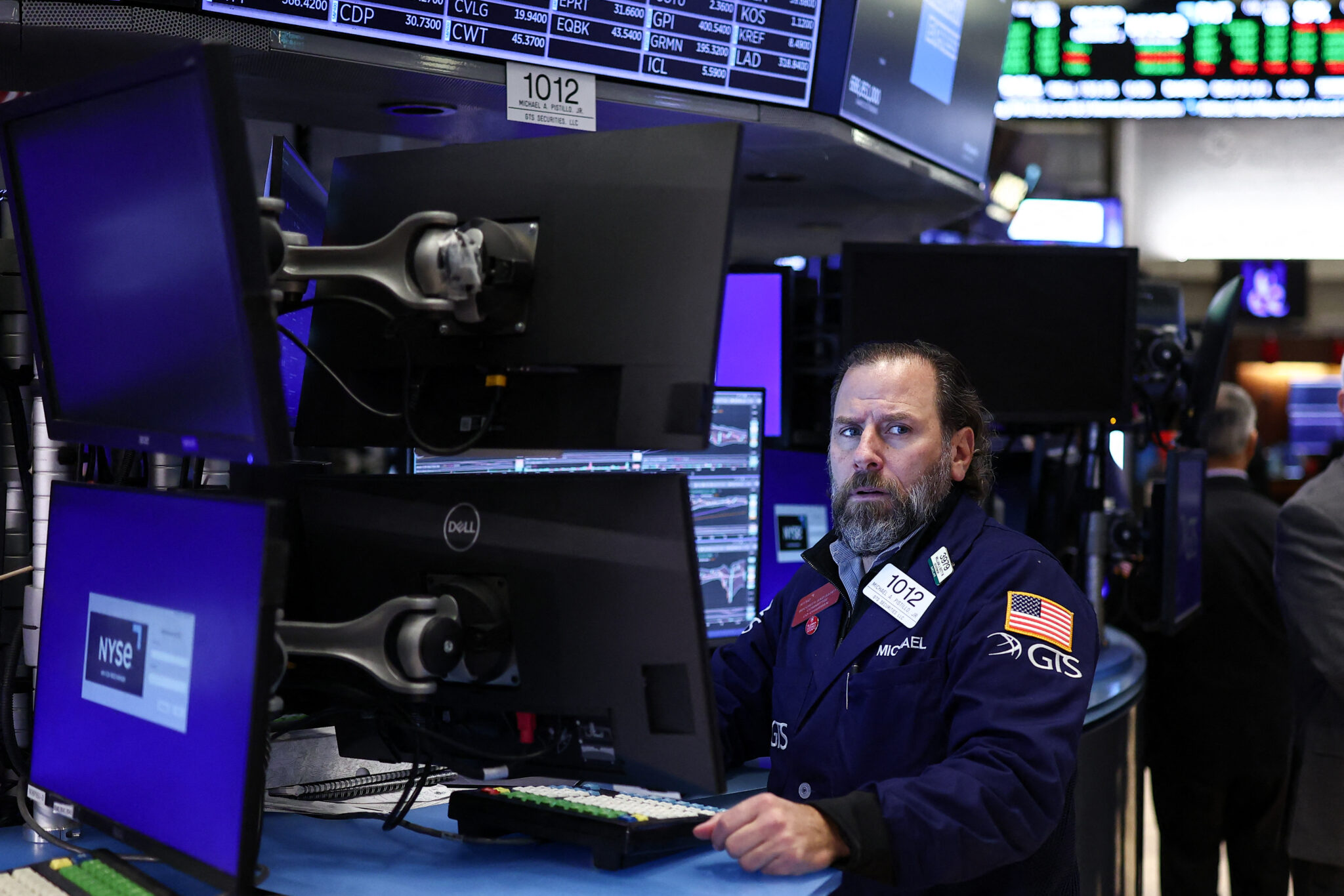 US stocks retreat from records as oil prices jump