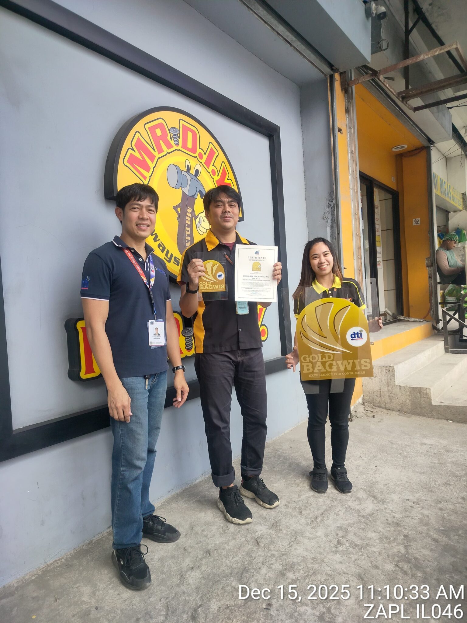 Three MR.DIY Pampanga Stores Receive DTI Gold Bagwis Award | Inquirer ...