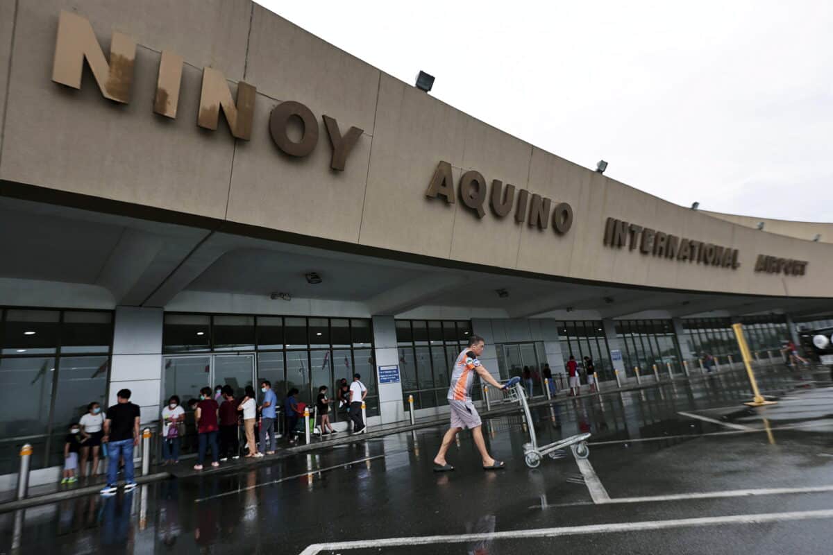 Naia seeks more space to clear cargo pileup