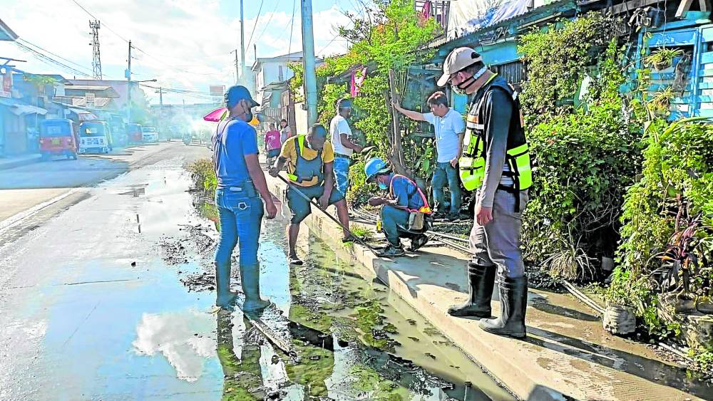 In Zamboanga City Lgu Representatives Address Flooding Challenges By Declogging Fixing And